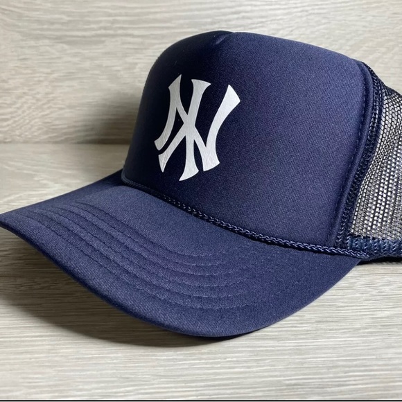OTTO | Accessories | New Vintage Style New York Yankees Upside Down ...